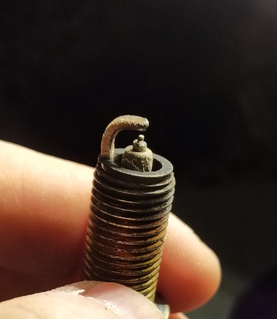 Свечи — KIA Ceed SW (3G), 1,4 л, 2019 года | расходники | DRIVE2