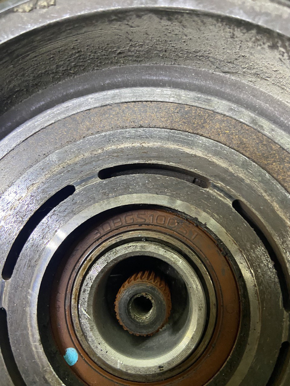 Замена подшипника кондиционера — Honda Odyssey (2G), 3 л, 2003 года ...