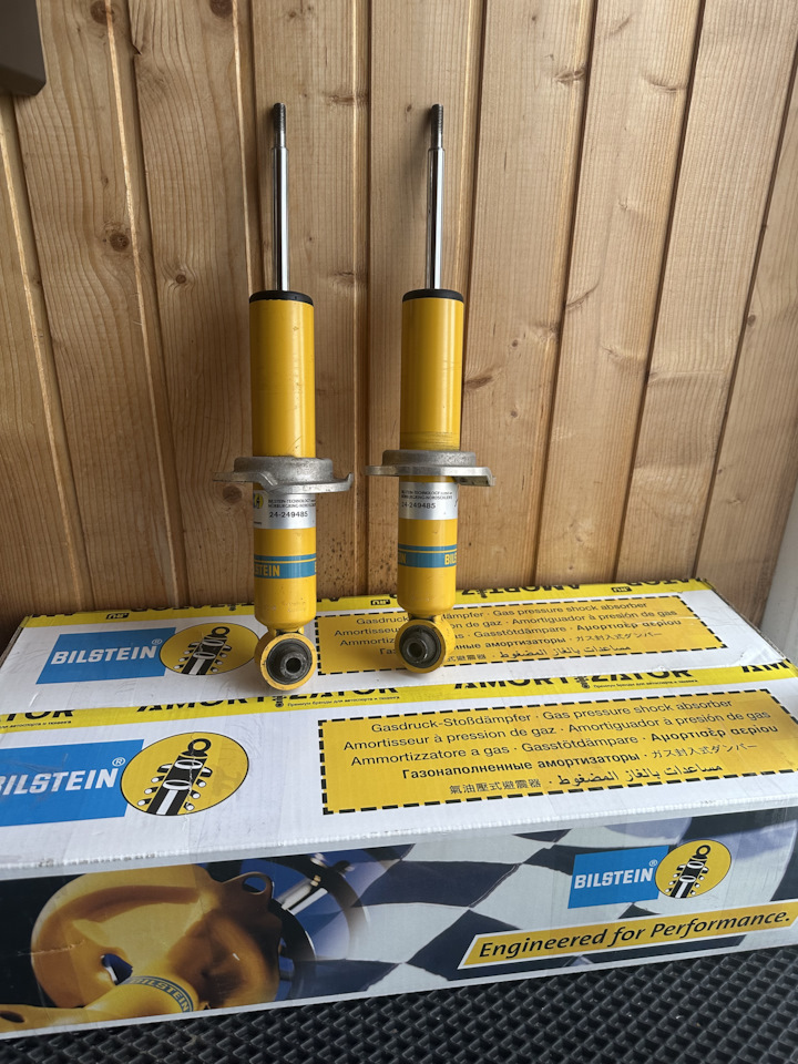 Задние амортизаторы bilstein b6 на Subaru Impreza WRX STI (GJ), Subaru Levorg (VM), Subaru WRX ...