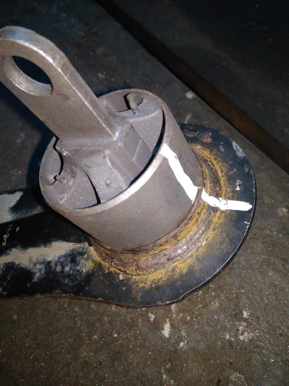 Замена сайлентблоков рычагов задней подвески и другие мелочи — Ford ...