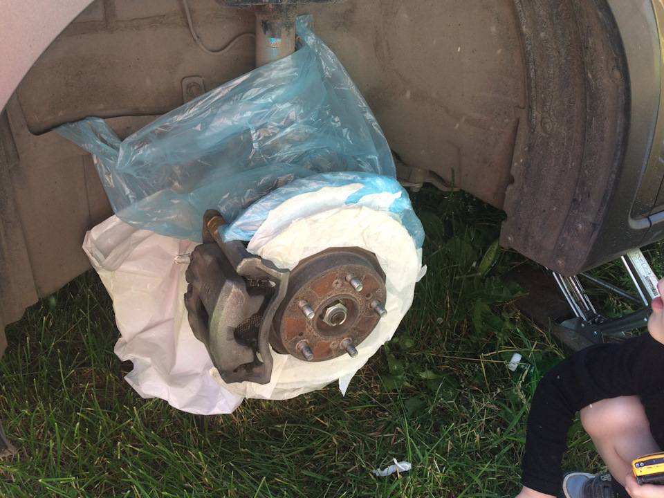 Покраска суппортов и обновление пластика — Honda Civic Hatchback (8G ...