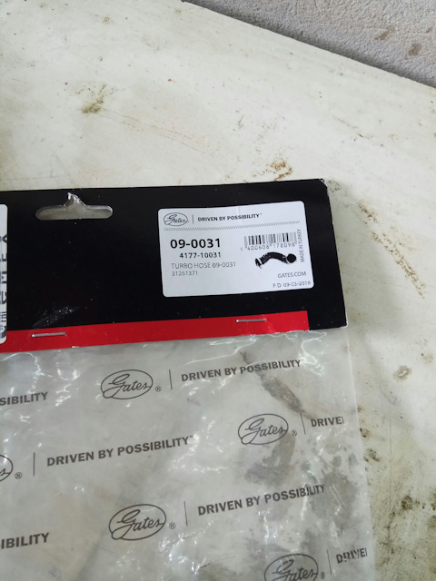 31261371 Патрубок интеркулер Xc 70 Volvo | Запчасти на DRIVE2