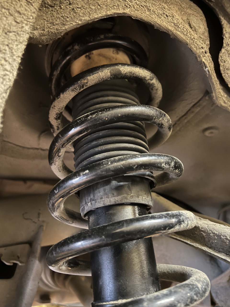 Заправка амортизаторов, об этом молчат потому что выгодно… — BMW X3 ...