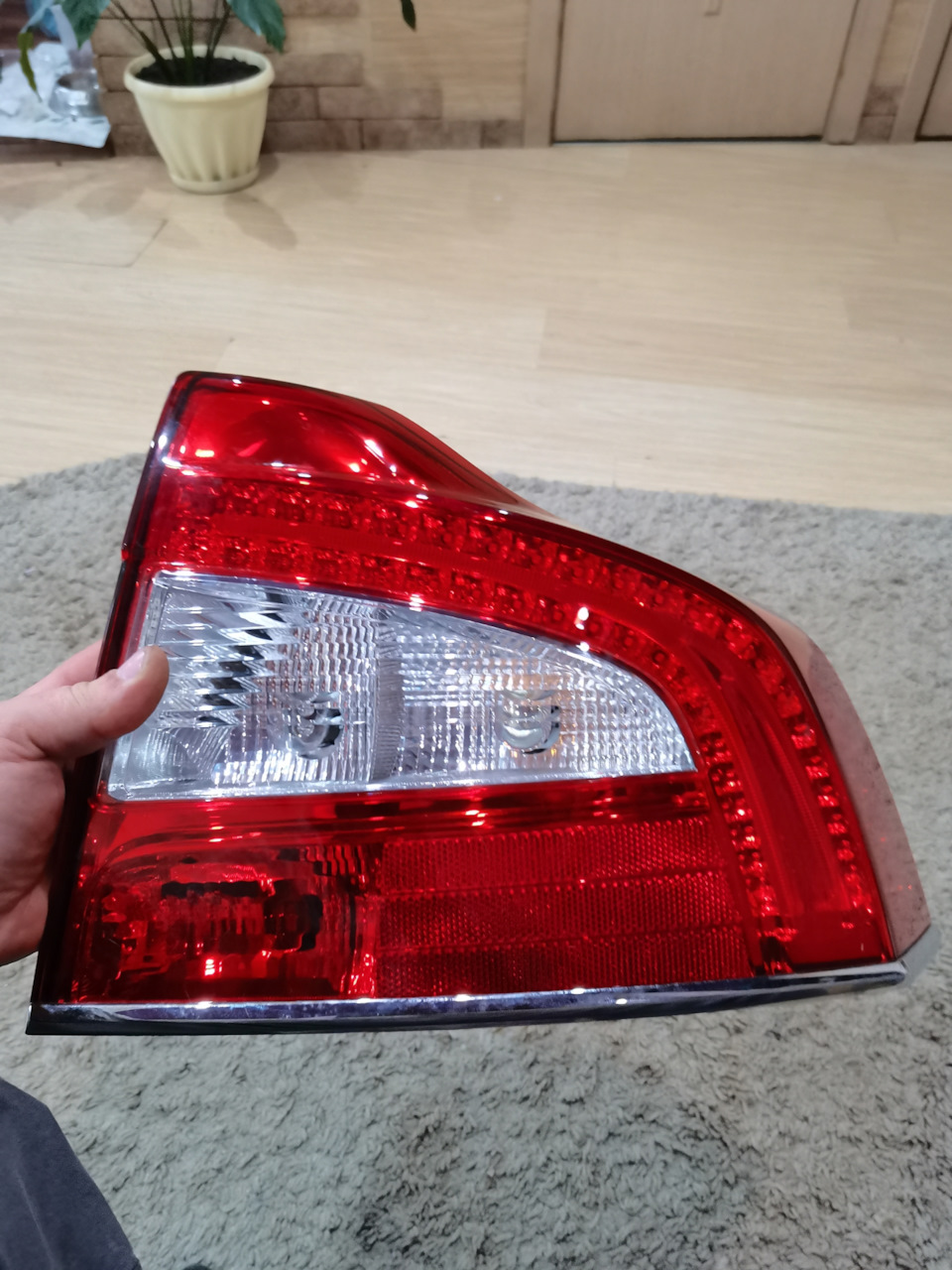 Задние фонари my2014 — Volvo S80 (2G), 2,5 л, 2012 года | стайлинг | DRIVE2