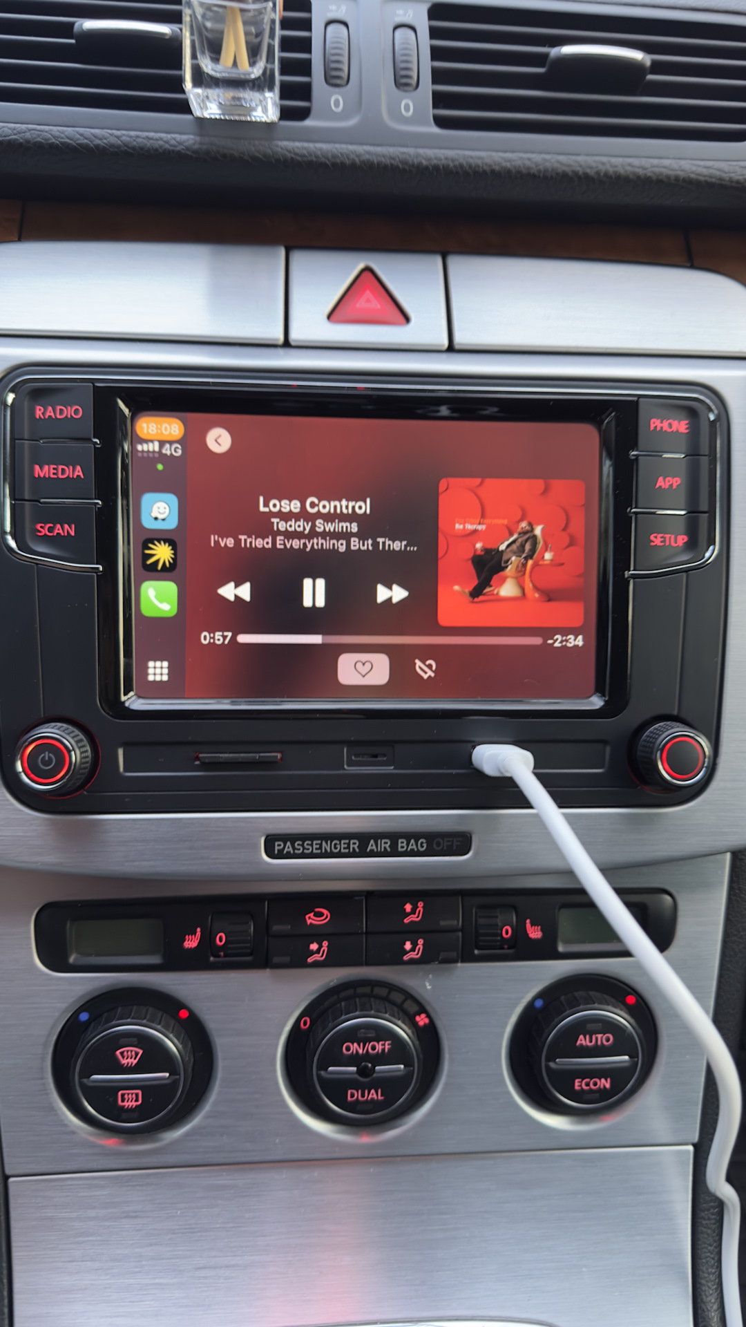 Обновление салона — Volkswagen Passat B6, 2 л, 2007 года | автозвук ...