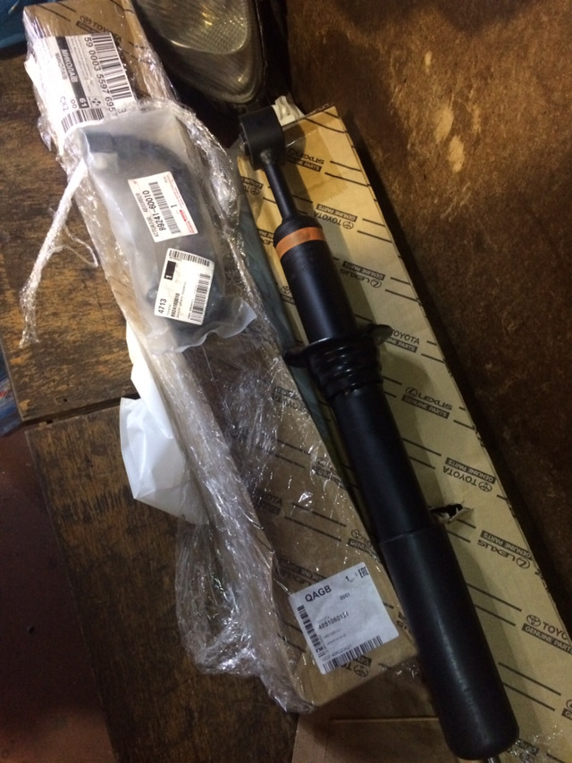 8924160010 Датчик положения подвески A227010001 Toyota Land Cruiser ...