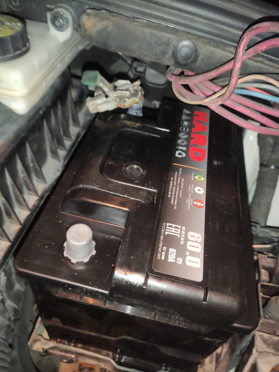 Новый АКБ в деле, вольтаж на пределе — Citroen C4 L, 1,6 л, 2013 года ...