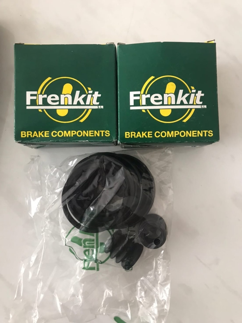 Замена ступицы, втулок стабилизатора и ребилд суппортов — Infiniti G25, 2,5 л, 2011 года | визит ...