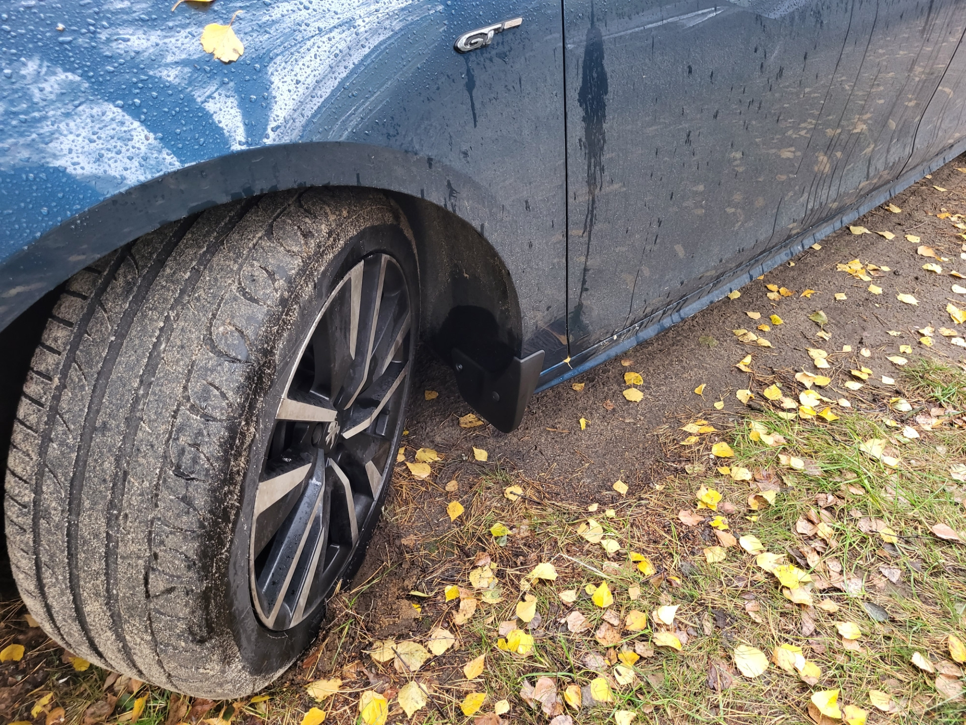 Долгожданные брызговики — Peugeot 508 SW (2G), 2 л, 2019 года ...
