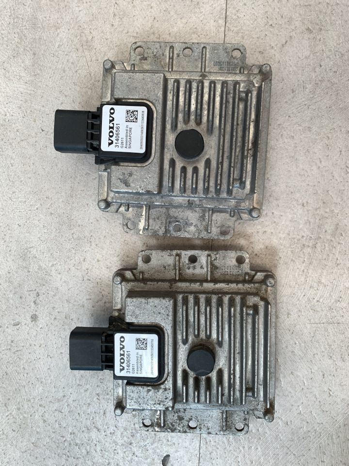 31343027 Блок управления дверью передней левой S80 Volvo | Запчасти на ...