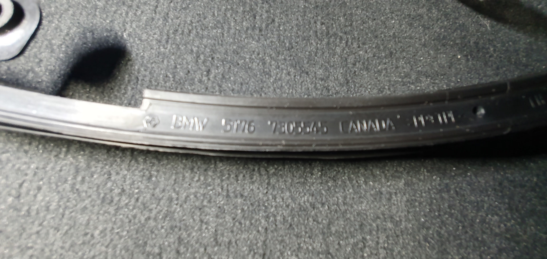 Замена уплотнителей дверей — BMW X5 (F15), 3 л, 2014 года | своими ...