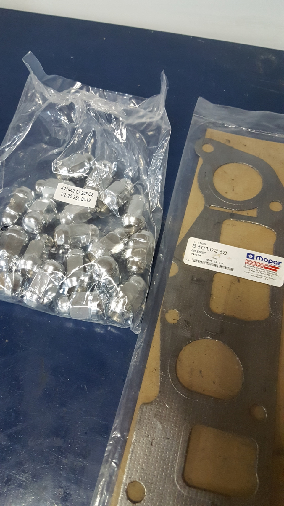 Перенес датчик температуры охлаждающей жидкости в крышку термостата ...