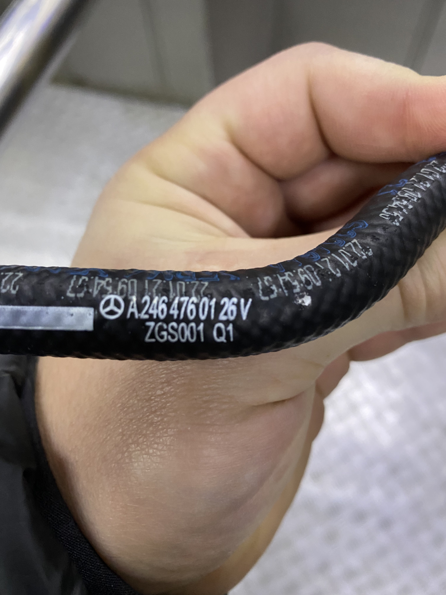 Замена топливного шланга на ТНВД — Mercedes-Benz B-Class (W246), 1,6 л ...