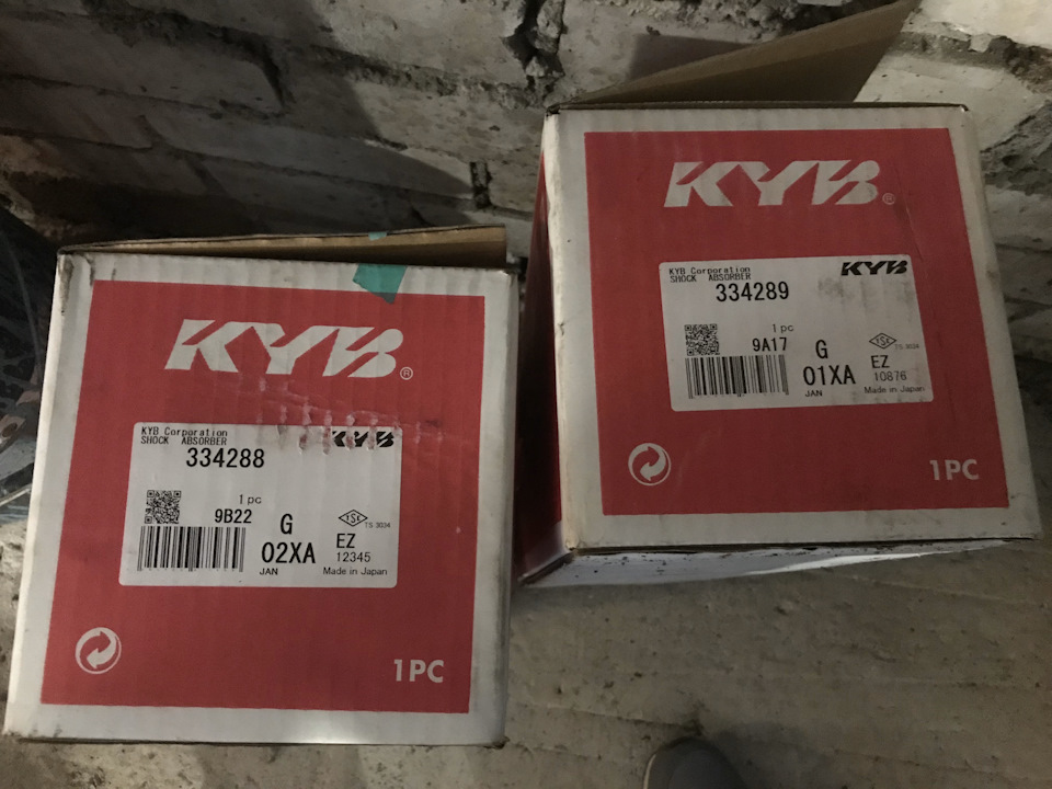 Про амортизаторы задние — Toyota Caldina (210), 2 л, 1997 года ...