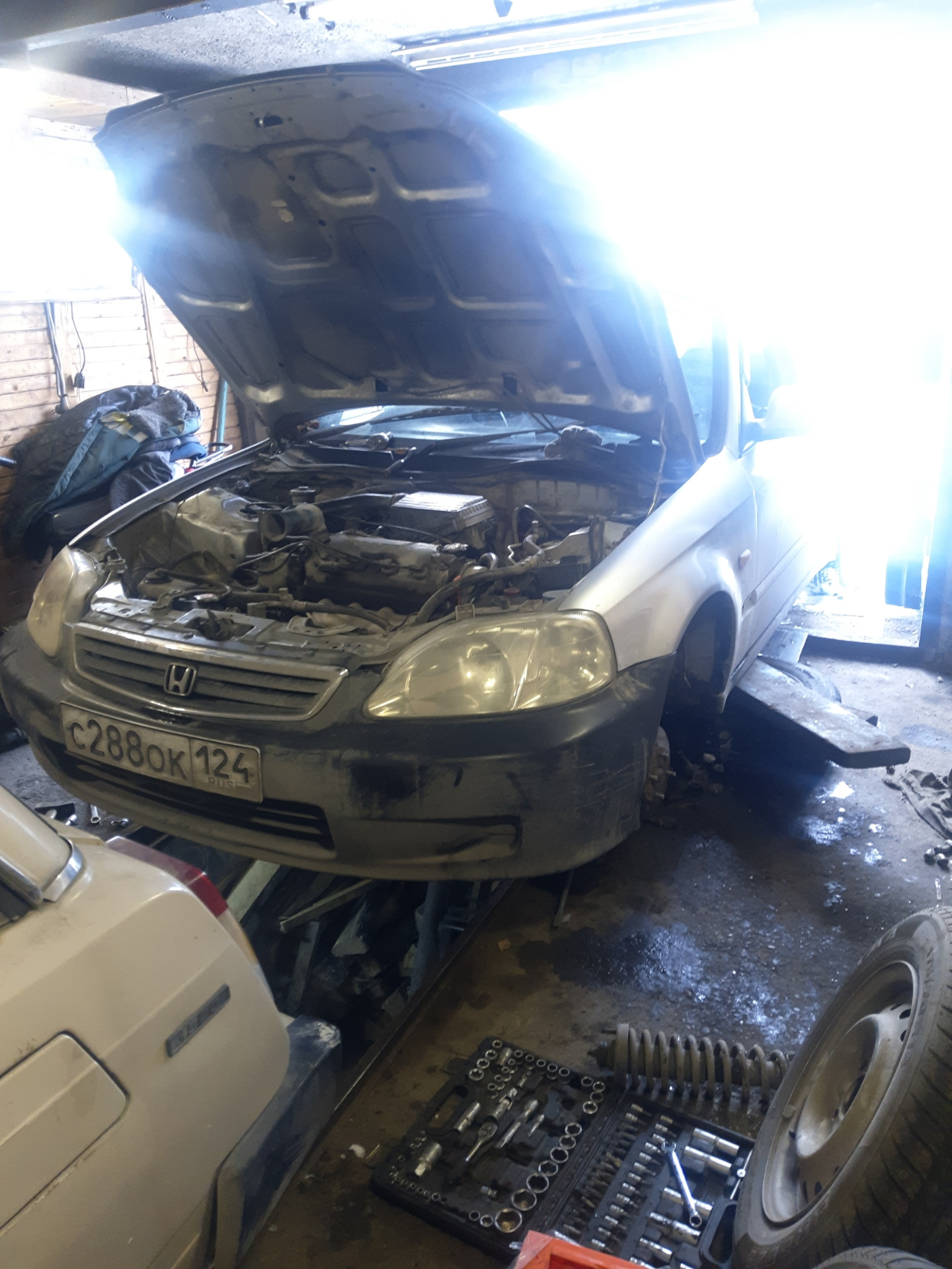 Обслужил слегка автомобиль своей девушки. — Lada 21047, 1,6 л, 1998 ...