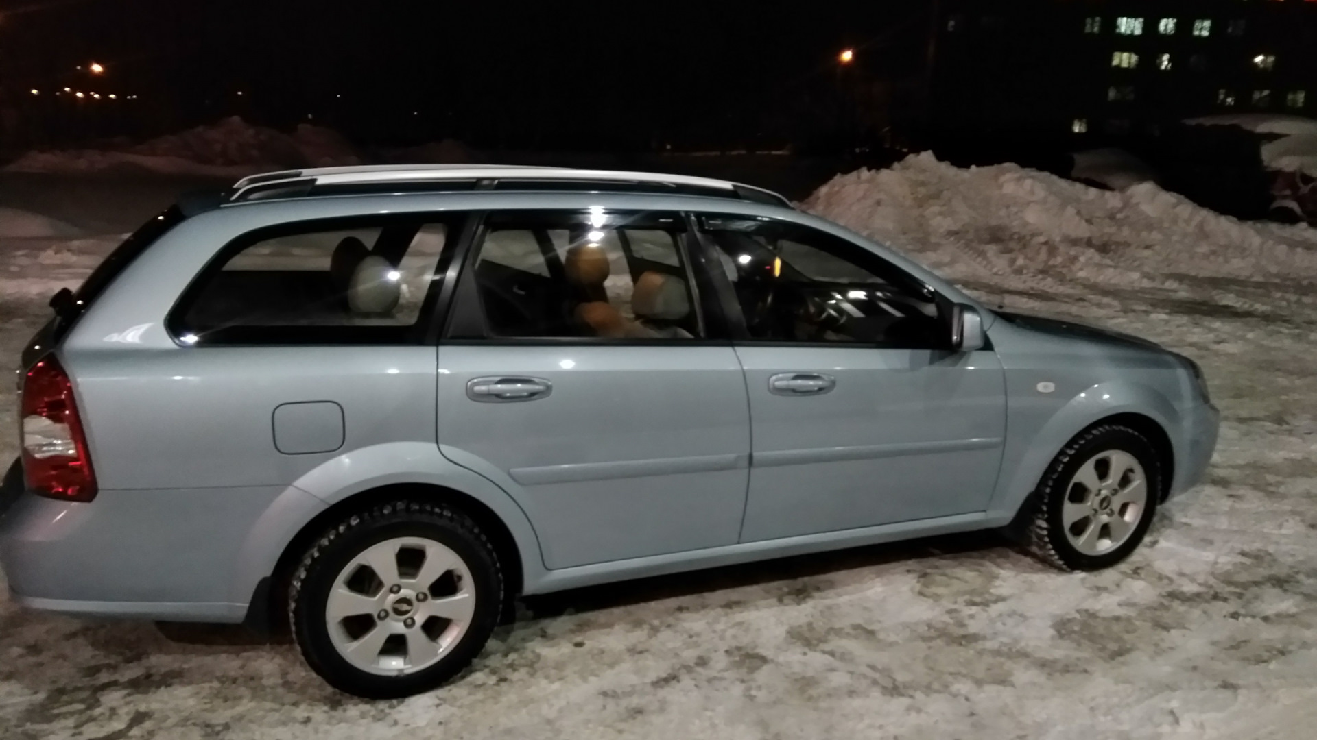 Chevrolet Lacetti Sedan 1.6 бензиновый 2012 | голубой вагон на DRIVE2