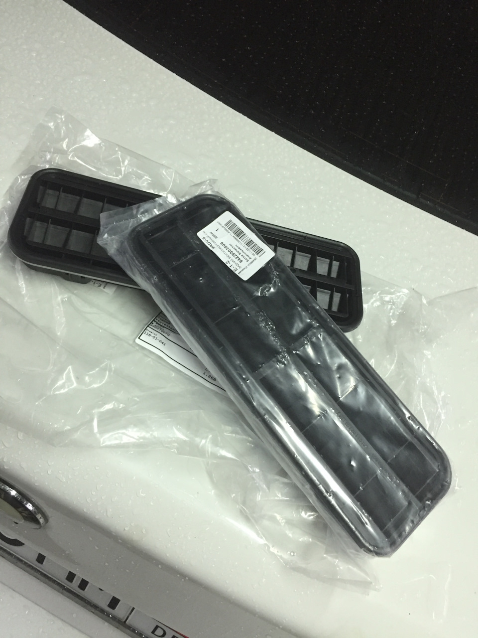 Задний вентиляционный канал замена. — BMW 5 series (E60), 3 л, 2005 ...