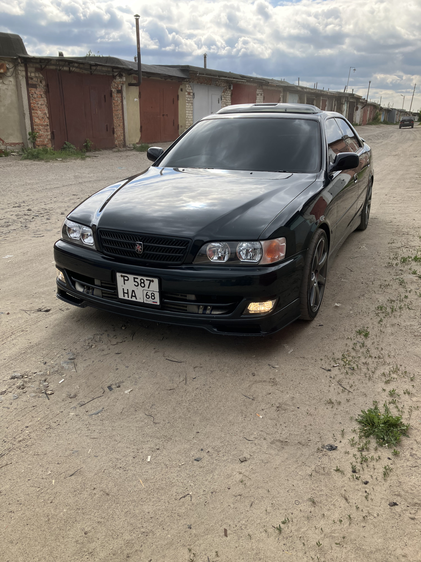 Тонировка 35% в круг + полировка стекол — Toyota Chaser (100), 2,5 л ...