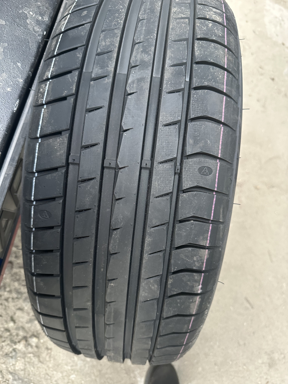 Резина на лето Triangle 225/55 R18 — Geely Emgrand X7, 1,8 л, 2014 года ...