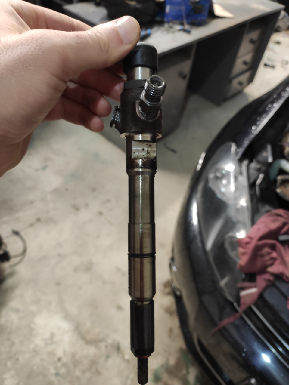 Замена топливной форсунки #2 — Volkswagen Golf Variant (Mk6), 1,6 л ...