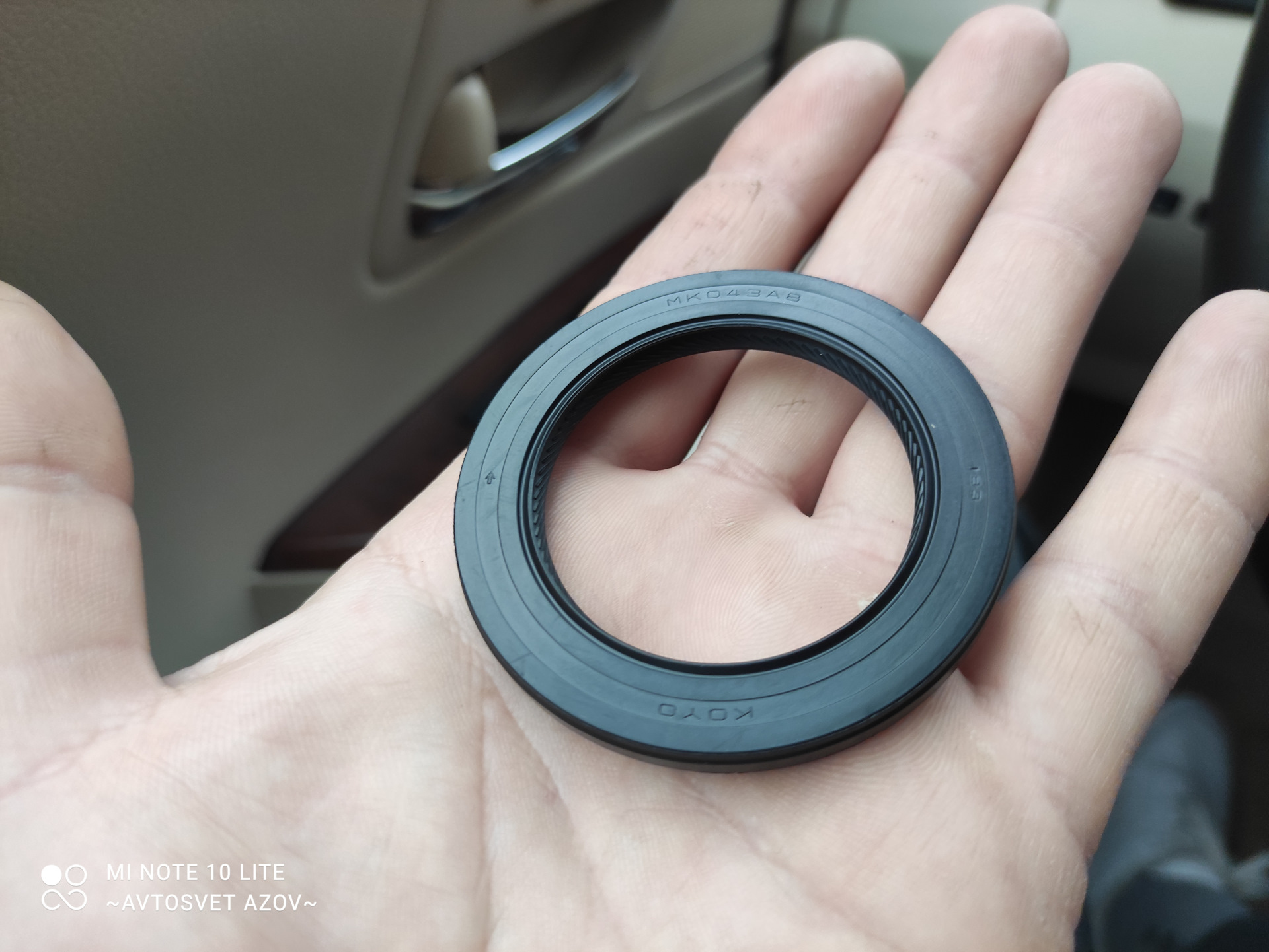 Замена сальника коленвала — Lexus RX (3G), 2,7 л, 2012 года | визит на ...