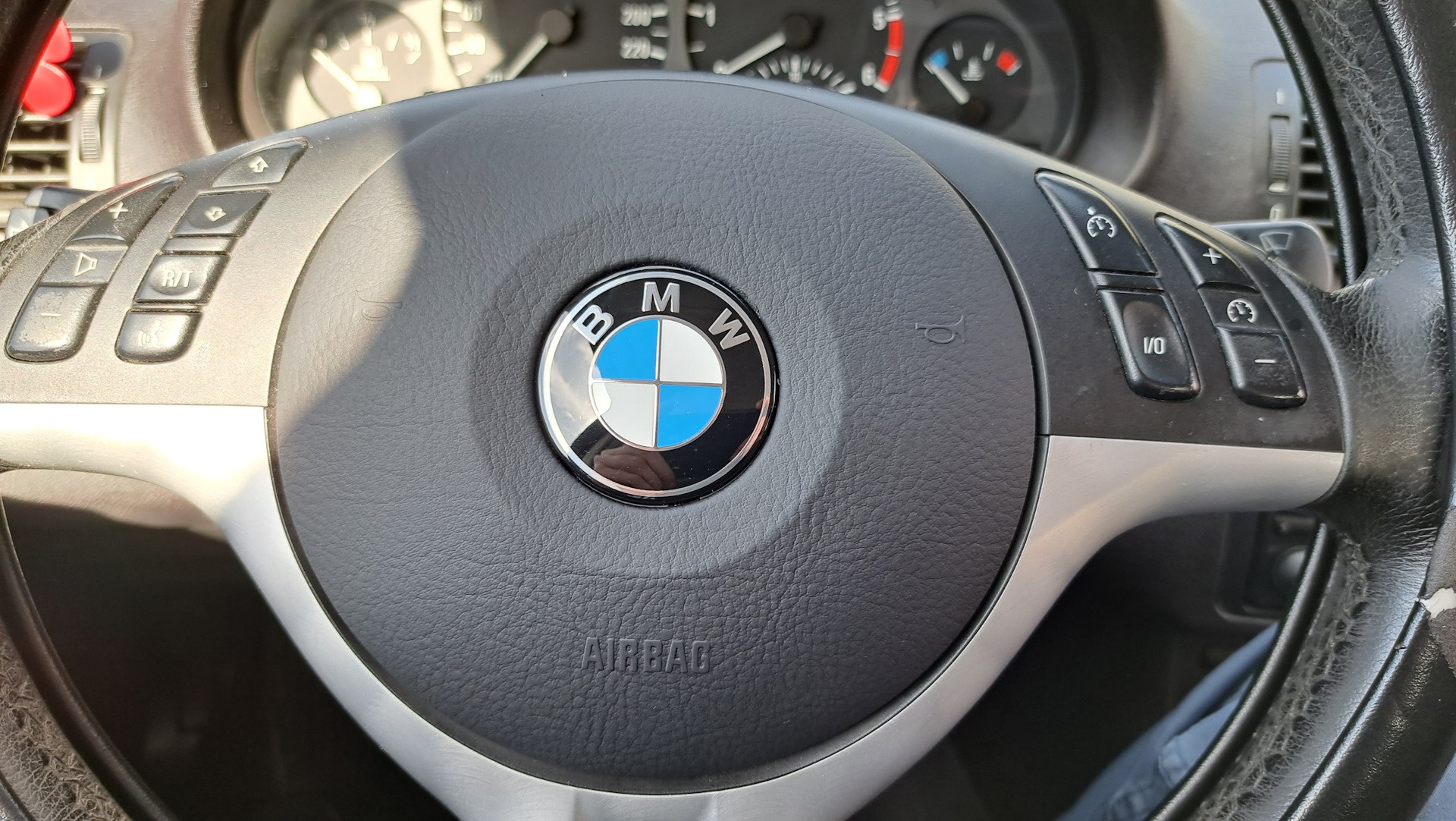 46. Плановая замена подушек безопасности. — BMW 3 series Touring (E46 ...