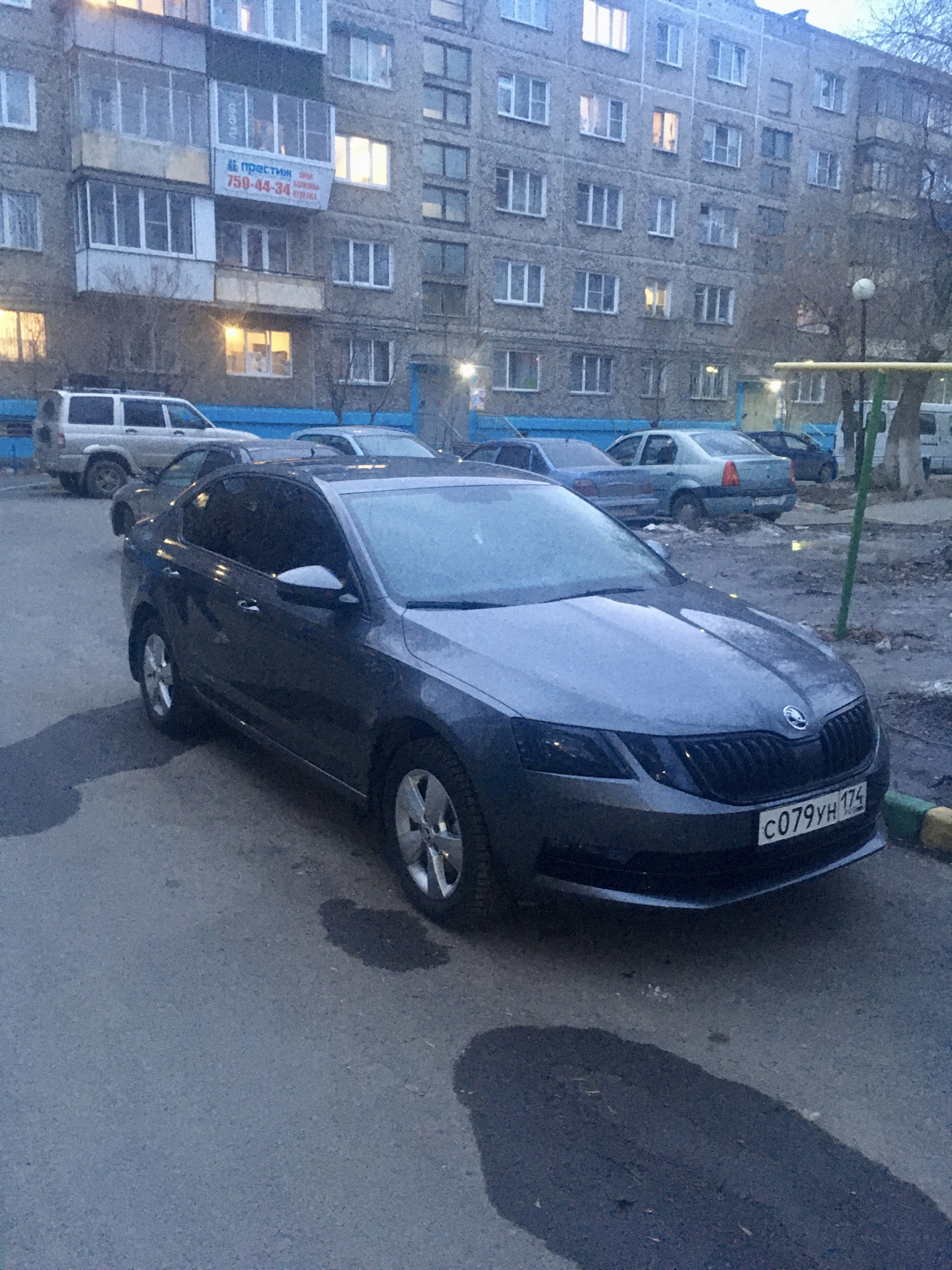 Замена моторедуктора стеклоочистителя. — Ford Focus Sedan II, 1,8 л ...