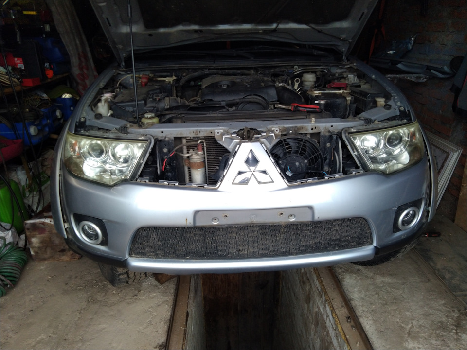 Радиатор АКПП — Mitsubishi Pajero Sport (2G), 2,5 л, 2012 года | своими ...