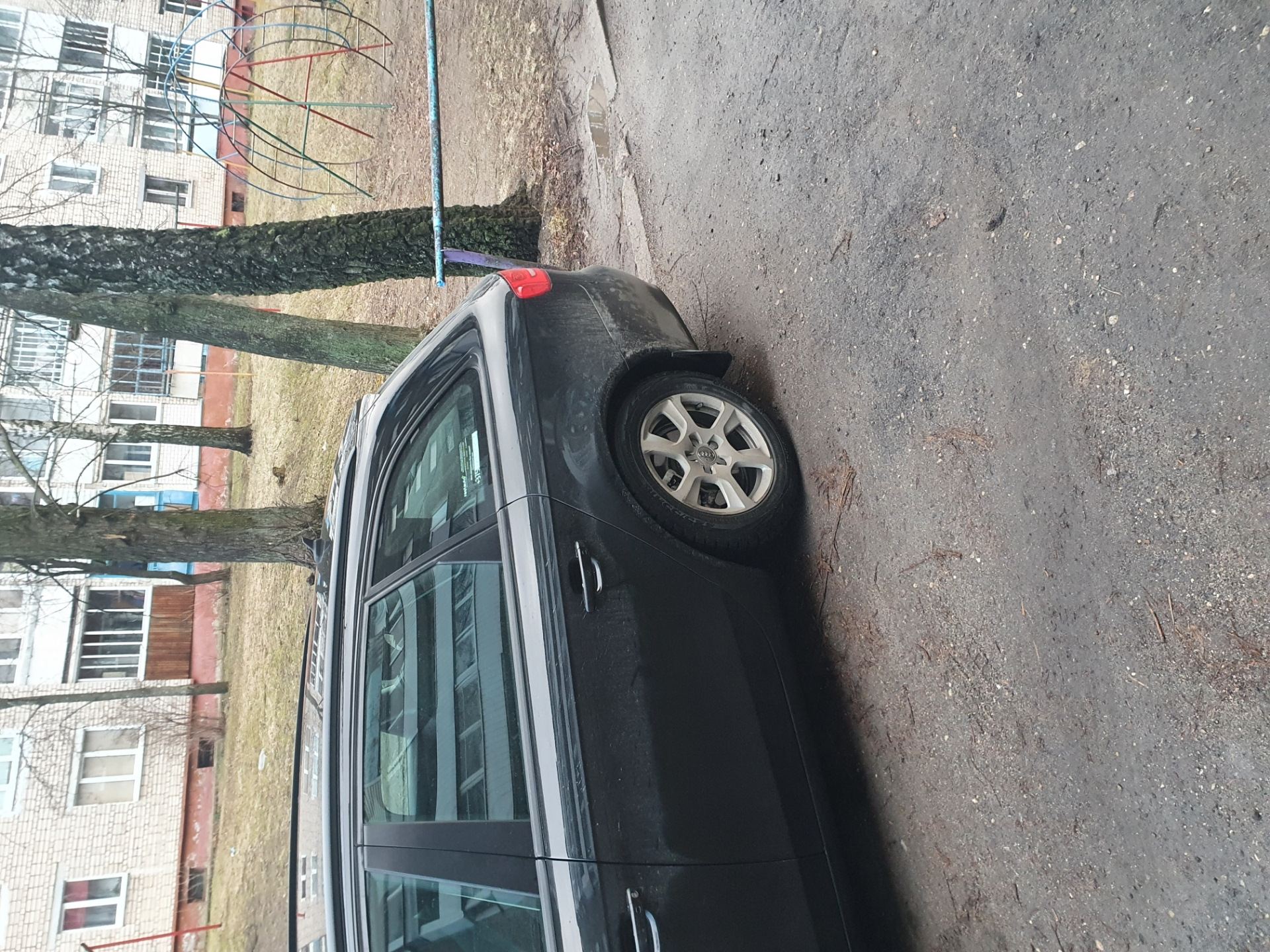 Замена задних пружин 443911км — Audi A4 Avant (B8), 2 л, 2010 года ...