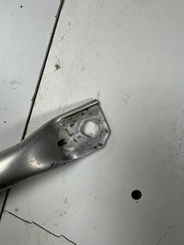 Кронштейн передней панели для BMW X3 G01 (2017 — 2021) на BMW X3 (G01 ...