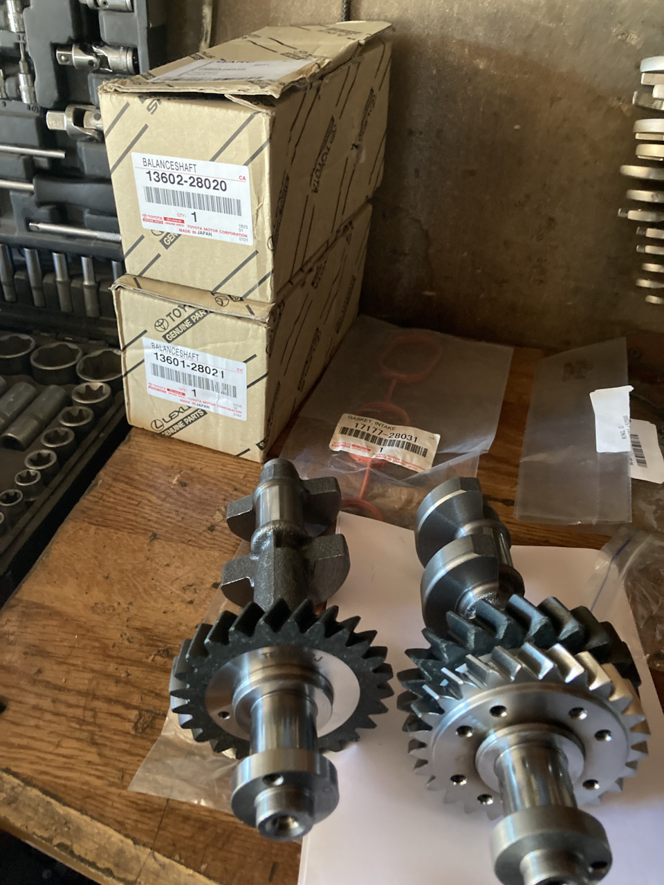 1360128021 Балансировочный вал TOYOTA LEXUS | Запчасти на DRIVE2