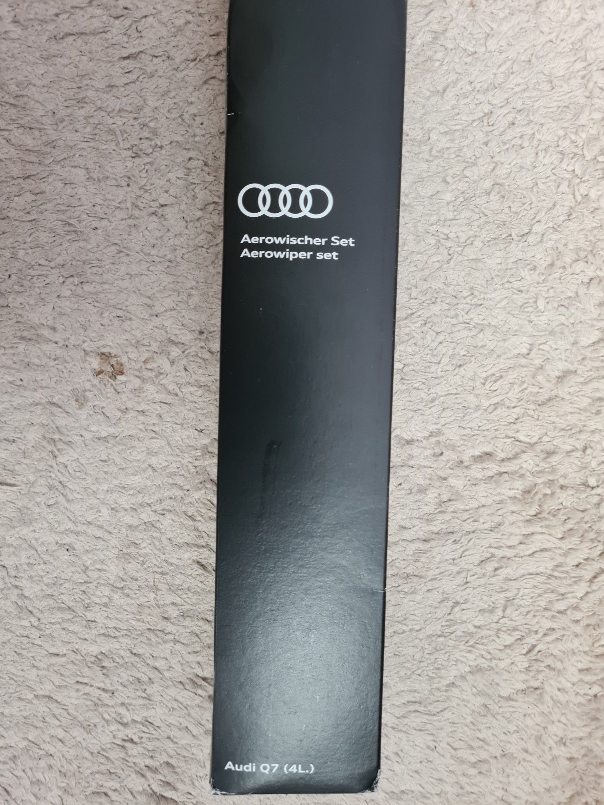 Дворники + крышечка бачка омывателя — Audi Q7 (1G), 4,2 л, 2013 года ...