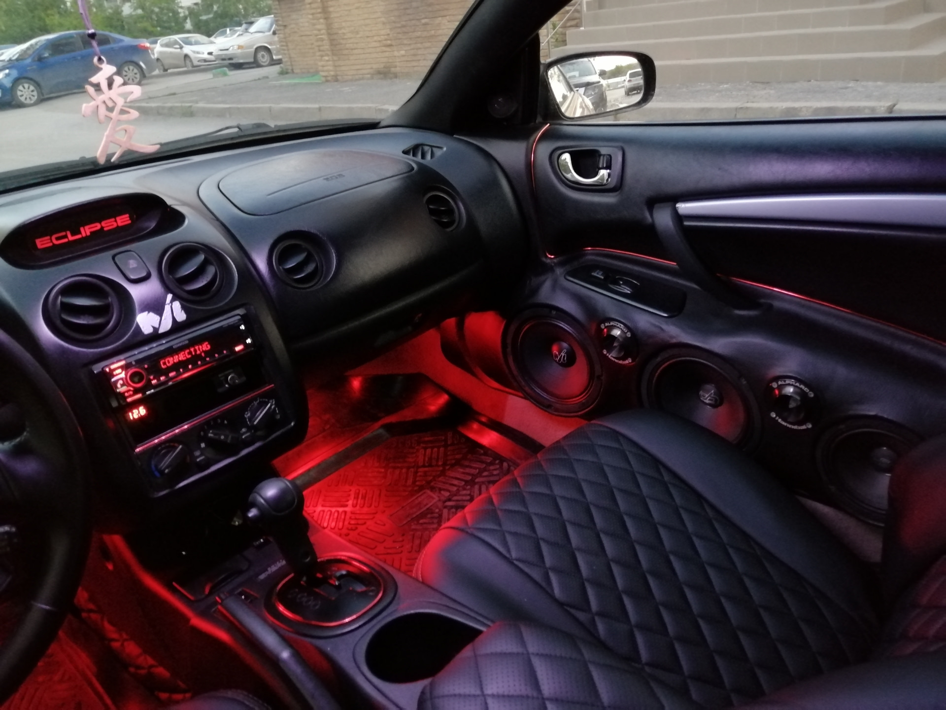 Фото салона — Mitsubishi Eclipse (3G), 2,4 л, 2001 года | фотография ...