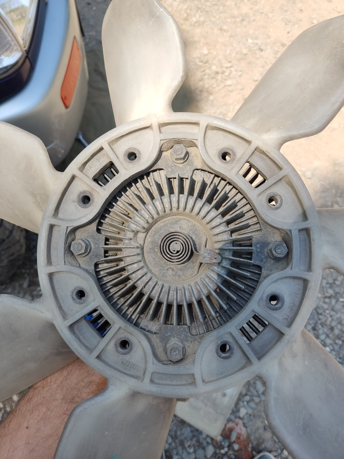 Замена вискомуфты — Toyota Hilux Surf (3G), 3 л, 1996 года | своими ...