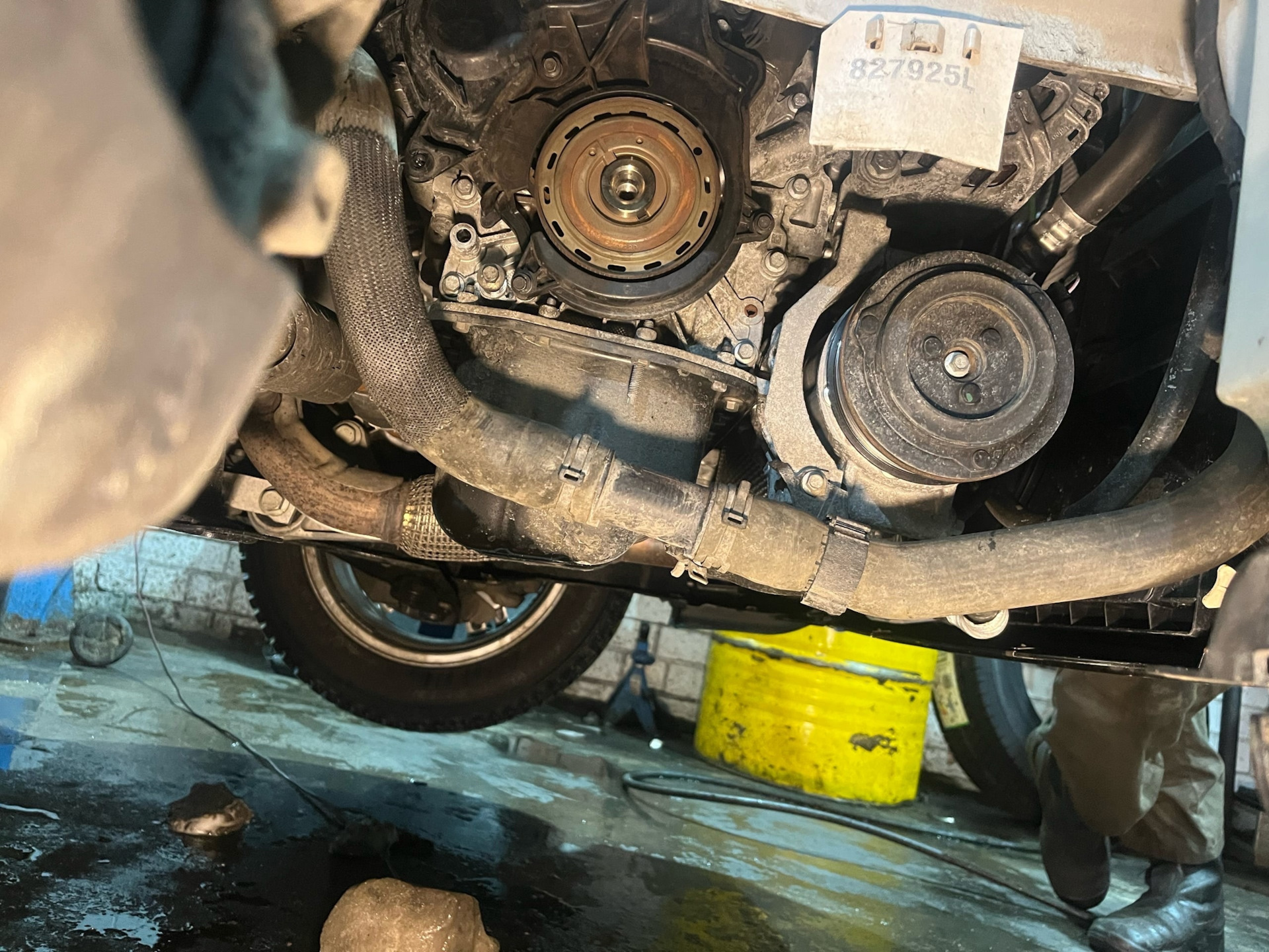 Замена ГРМ, воздушного фильтра + коды запчастей + фото работы — Ford ...