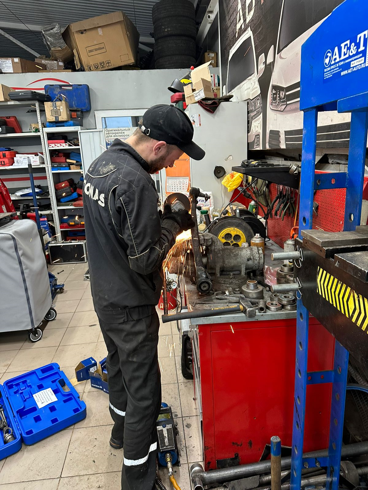 07. Продолжение ТО-205 000 или ремонт подвески: передние рычаги, задние ...