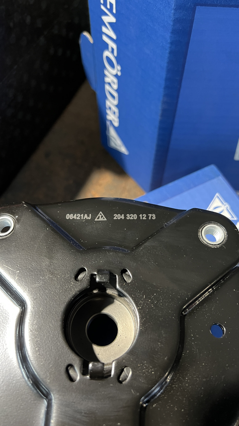 A2043201273 Опора стойки амортизационной Mercedes | Запчасти на DRIVE2