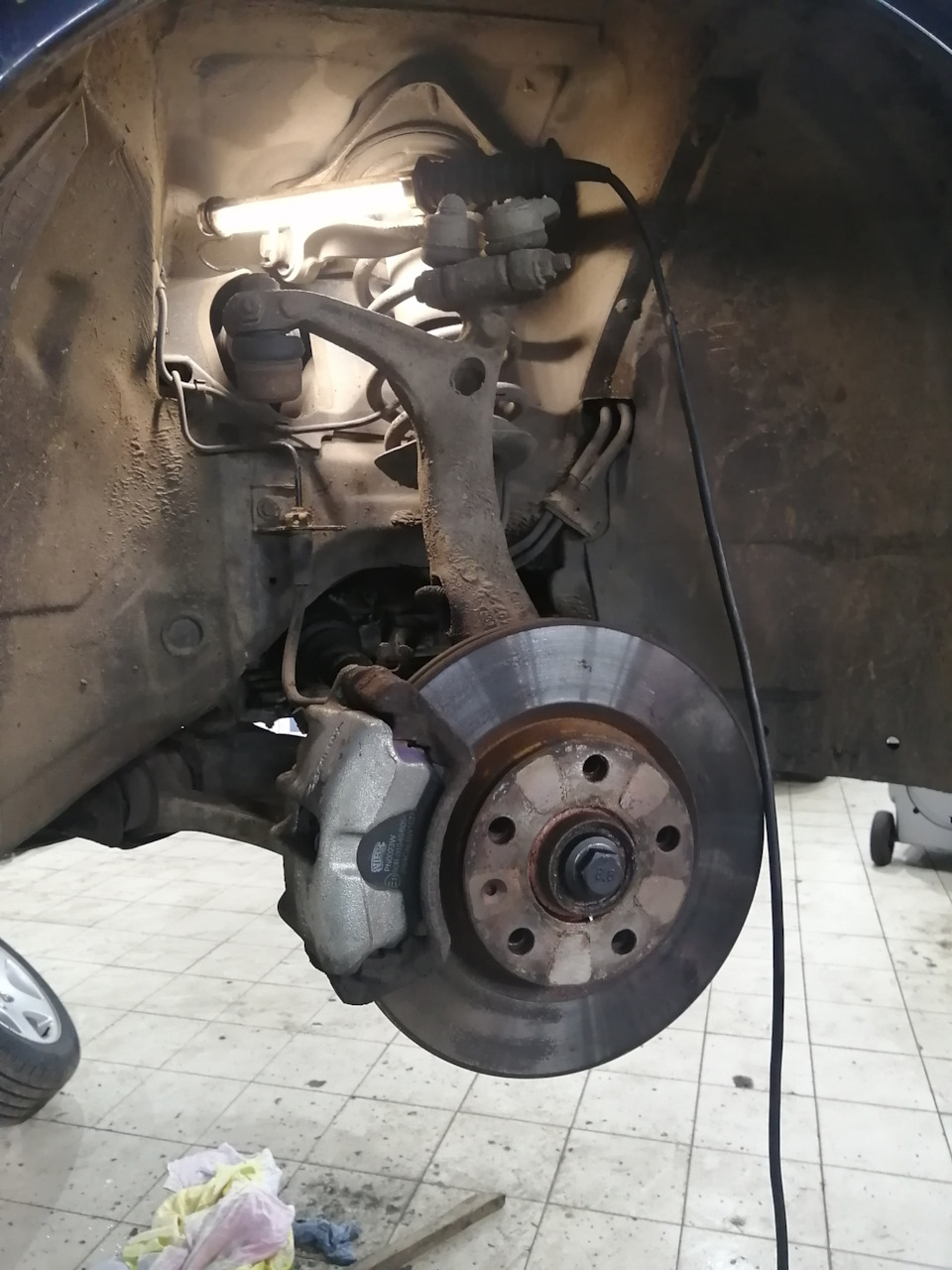 Профилактика тормозной системы А4 В5 — Audi A4 (B5), 1,8 л, 1997 года ...