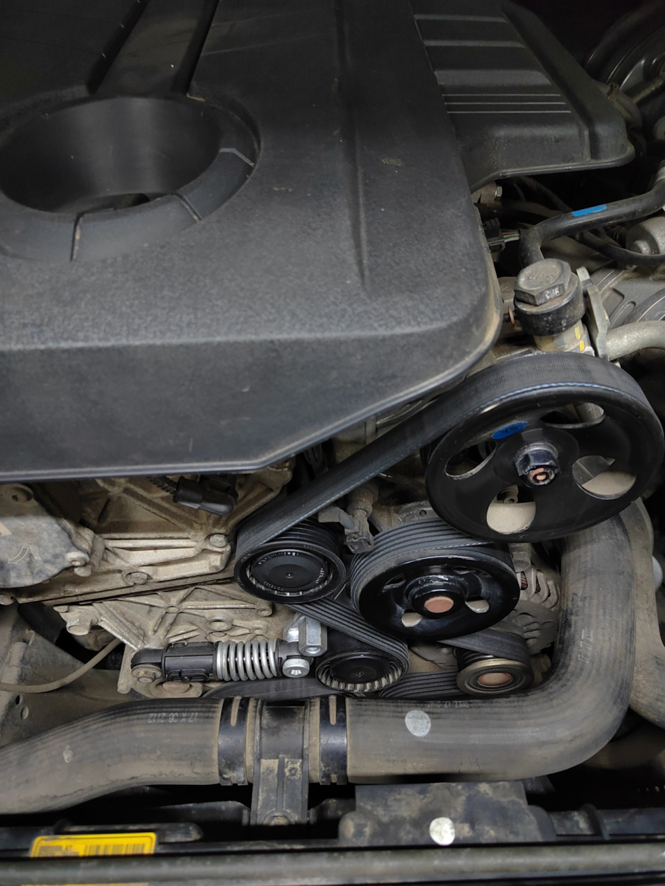 Замена натяжителя — SsangYong Rexton (4G), 2,2 л, 2017 года ...