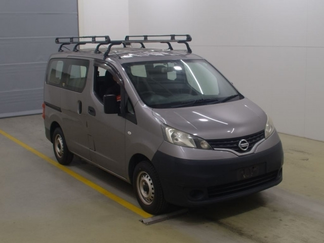 Багажник на крышу — Nissan NV200, 1,6 л, 2010 года | аксессуары | DRIVE2