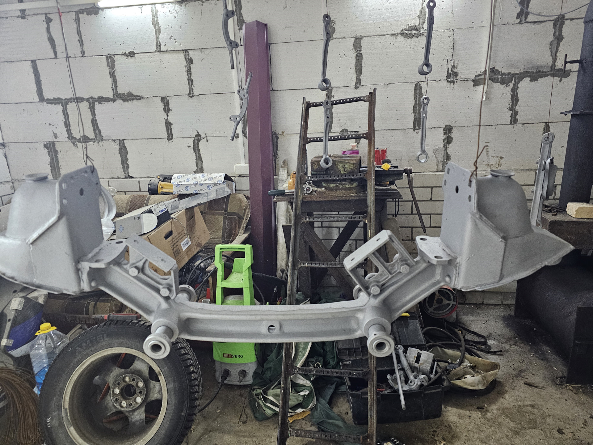 Капремонт передней подвески — ГАЗ 3110, 2,4 л, 2000 года | своими ...