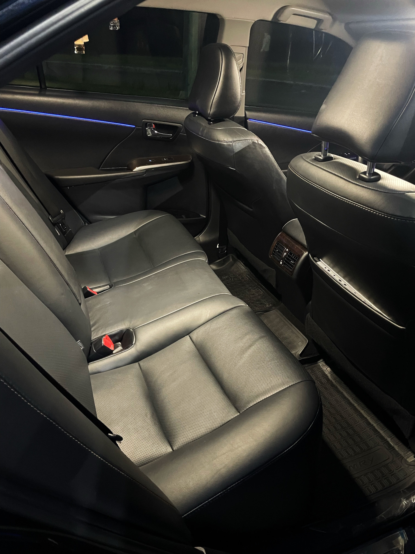 MTF Ambient Light RGB — Toyota Camry (XV50), 2,5 л, 2016 года | тюнинг ...