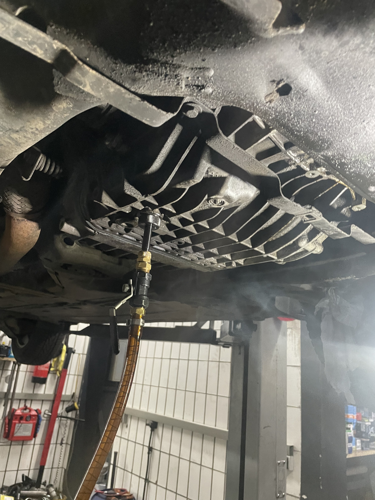 Замена масла 01J Multitronic + датчик уровня масла — Audi A4 (B6), 2 л ...