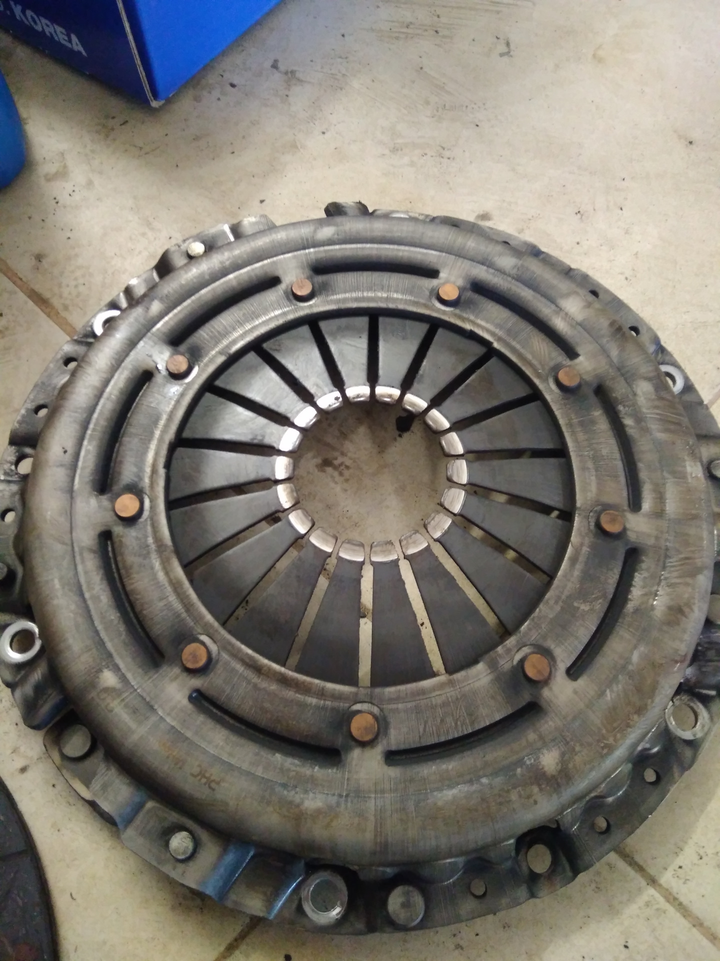 Замена сцепления и сальника коленвала — KIA Sportage (2G), 2 л, 2009 ...