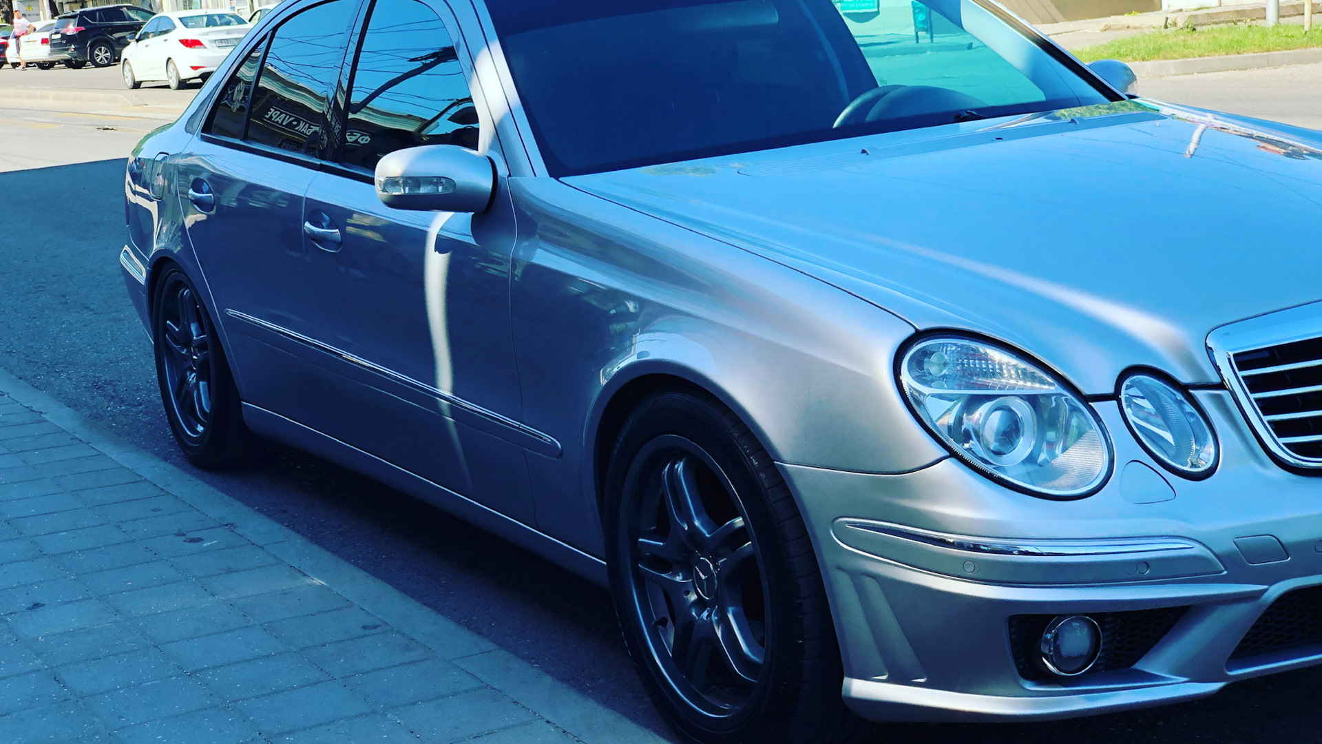 Mercedes-Benz E-Class (W211) 3.2 бензиновый 2004 | Mersedes W211 E 320 на DRIVE2