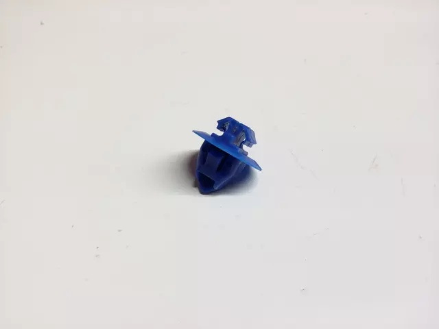 7539635020 Клипса TOYOTA LEXUS | Запчасти на DRIVE2