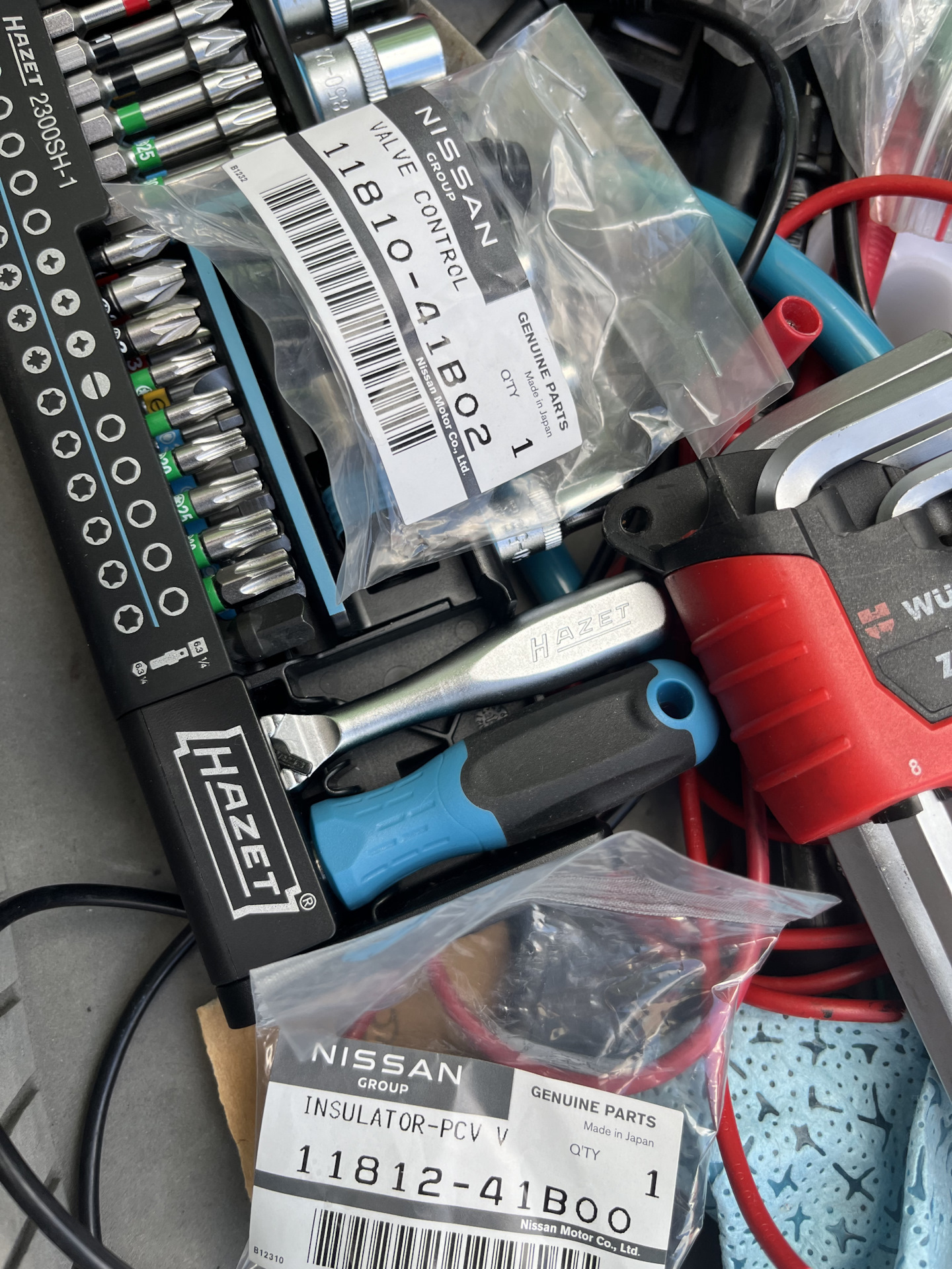 Замена клапана PCV — Nissan Micra (K13), 1,2 л, 2015 года | расходники ...