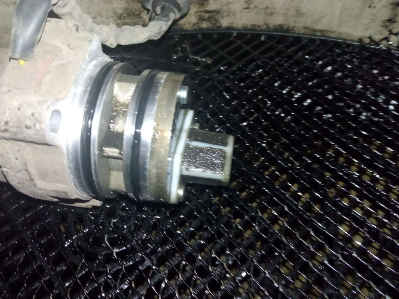 12. Плюс сотка, минус сотка… — Volvo XC60 (1G), 2,4 л, 2013 года ...