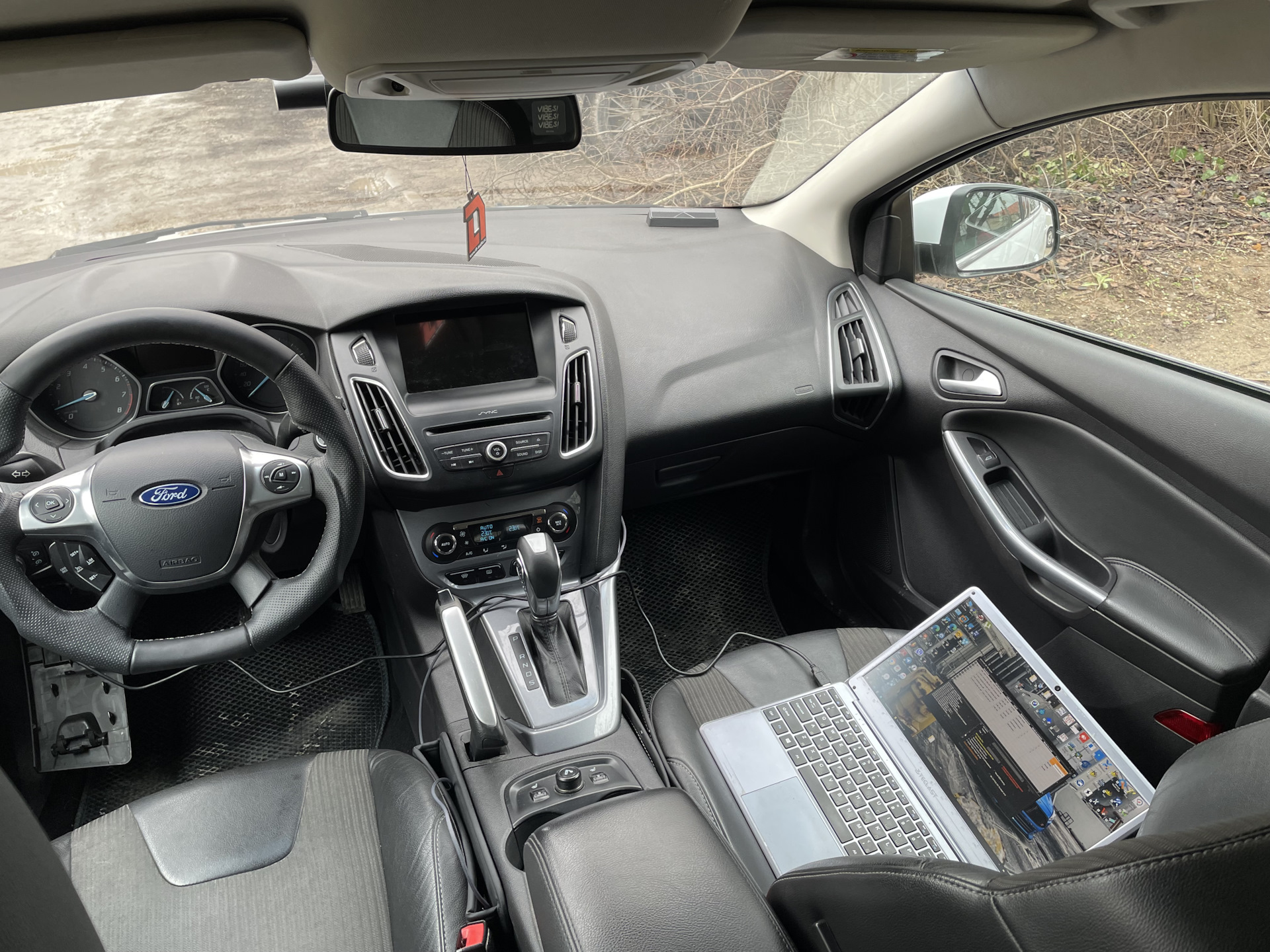 Автозапуск работает! Почти ;) — Ford Focus Hatchback III, 2 л, 2012 ...