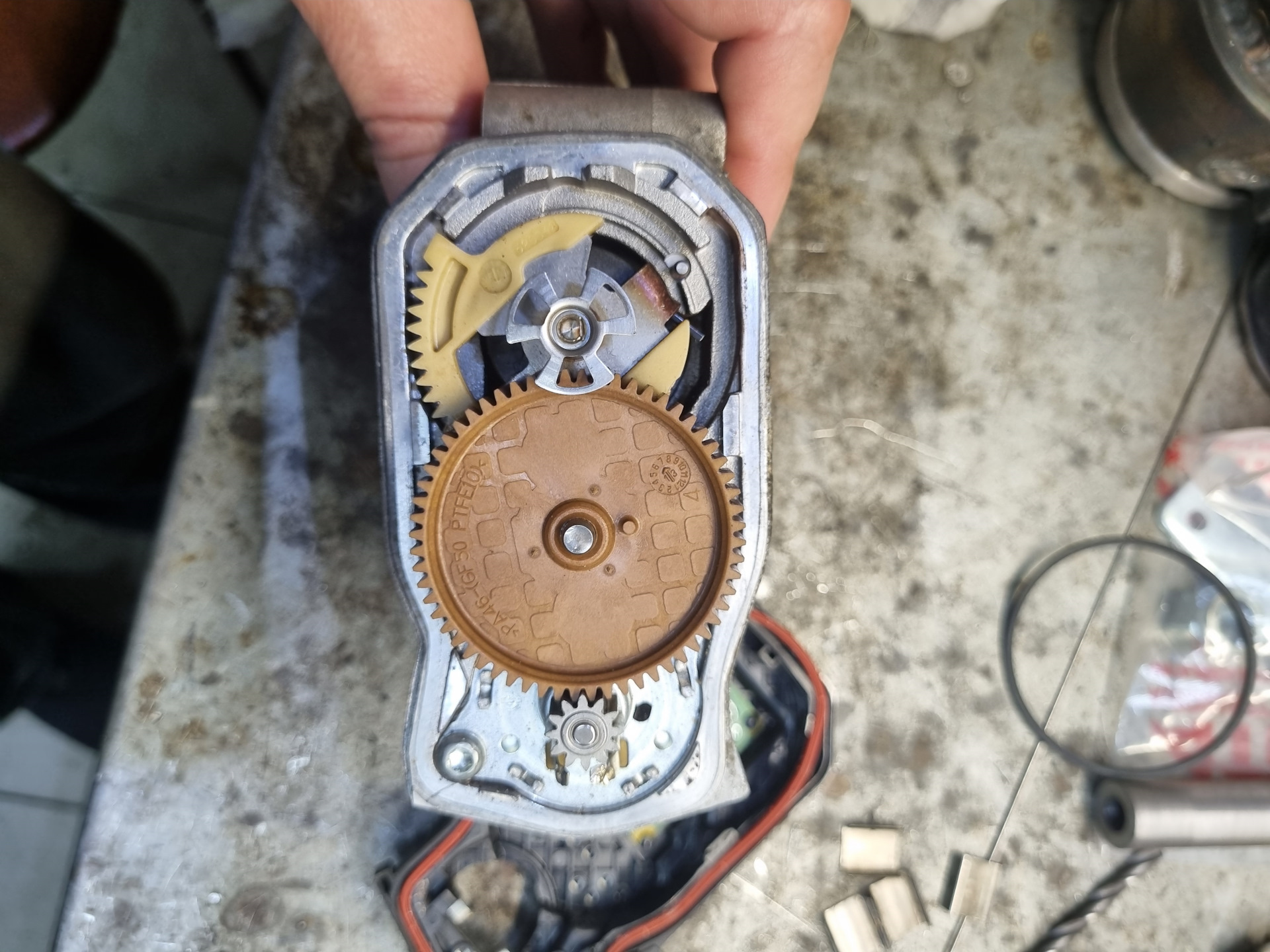 устранение ошибки P2119 — Opel Insignia (1G), 1,6 л, 2013 года | своими ...